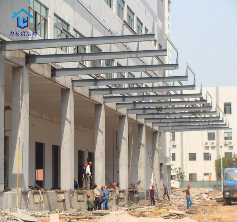 Prefabricated Steel Structure Factory Warehouse Carport Barn Shed Hotel ...