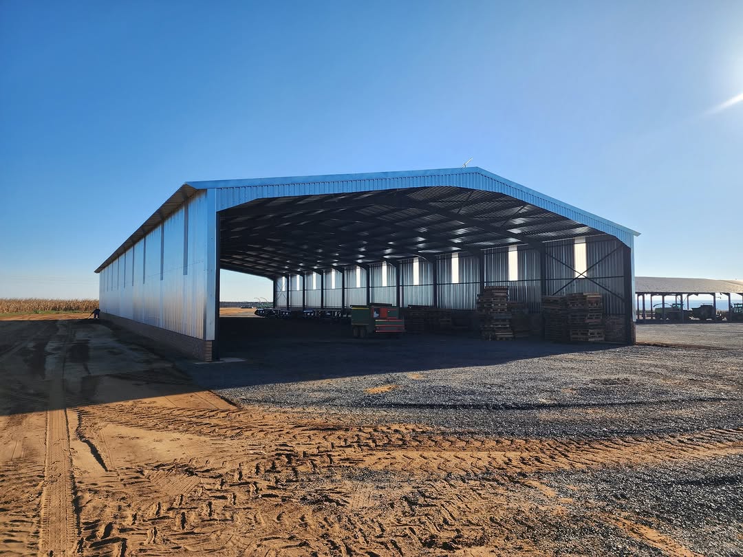 2025 Building Roof Structure Dig for Foundations Build the Retaining ...