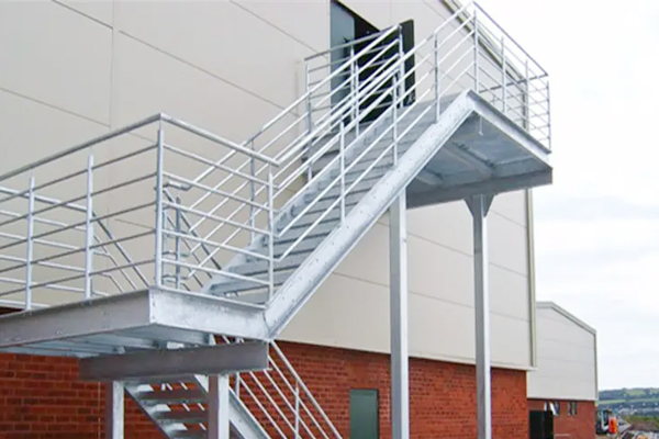 Steel Frame vs. Concrete Stairs - Pros, Cons and Factors to Consider